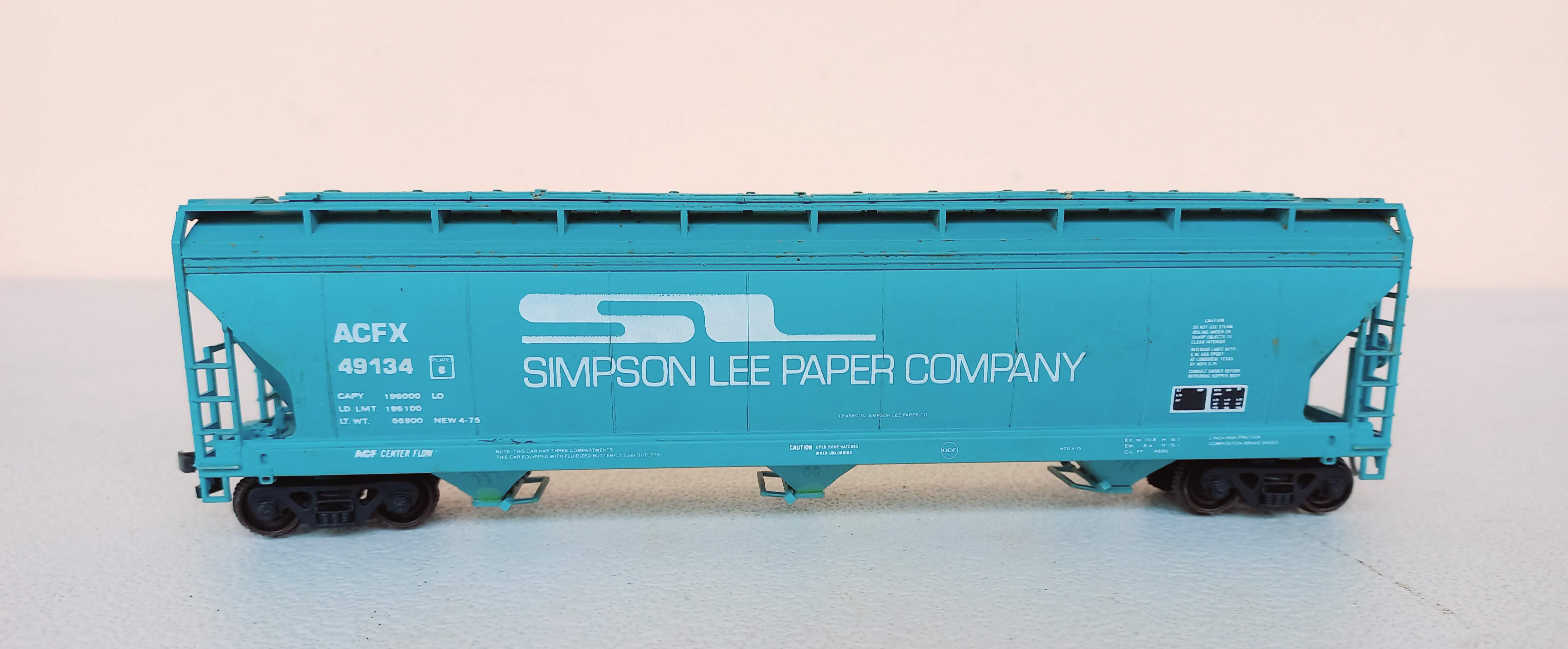 Athearn - Vagão Hopper Simpson Lee Paper Company #49134 - Giltec Modelismo