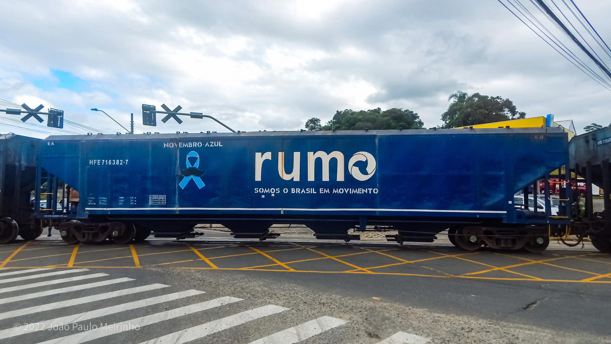 Vagão Hopper HFE Rumo Logística - Novembro Azul Edição 2021 #716382-7 ...