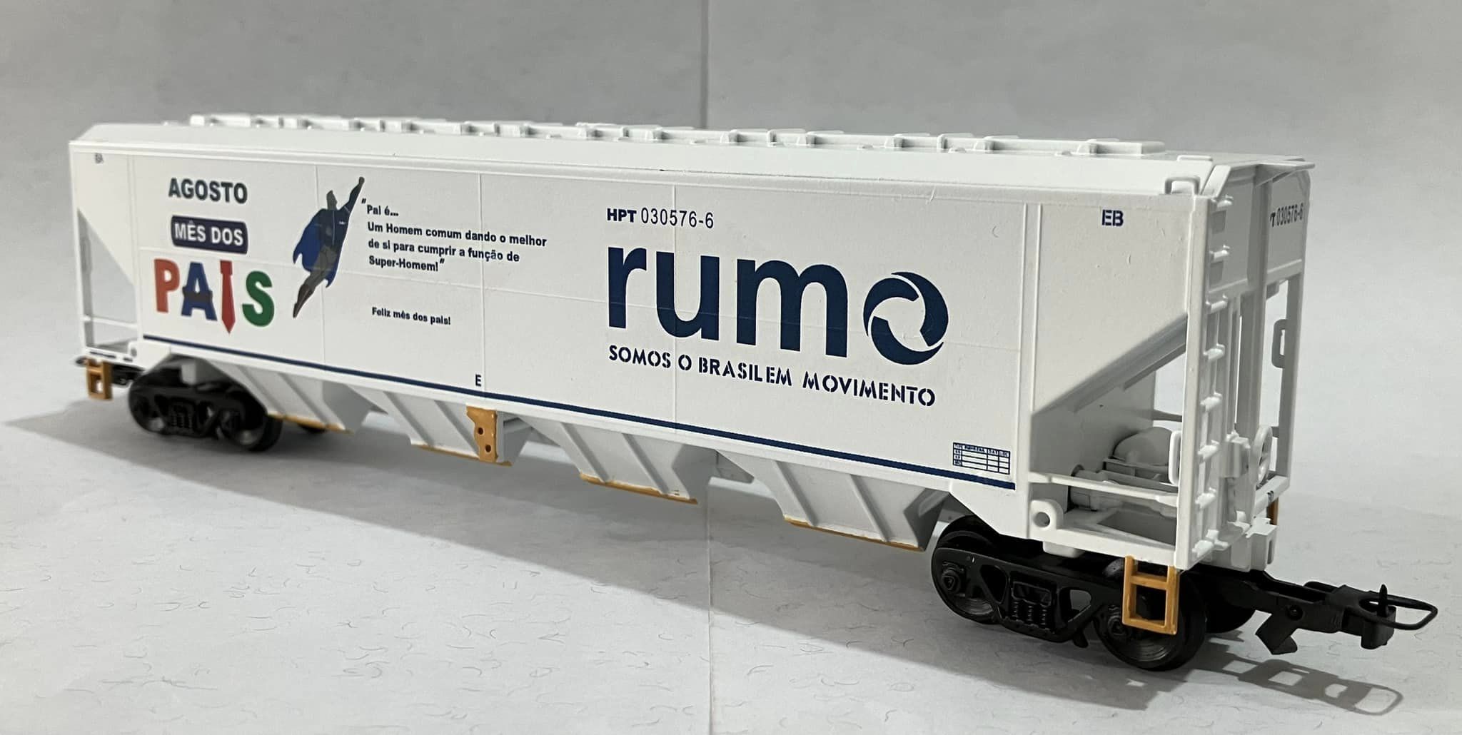 Vagão Hopper HPT Rumo Logística - Agosto Mês dos Pais 2023 - Giltec ...